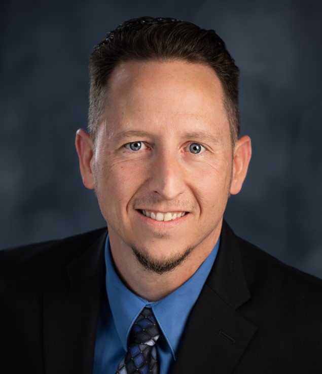 CHRIS COBB CELEBRATING 16 YEARS WITH HOLLIS COBB | Hollis Cobb